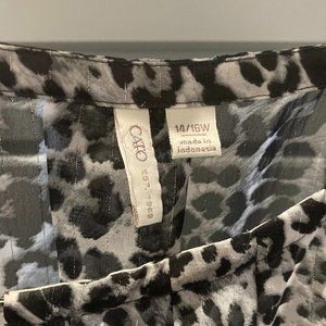 Cato | Tops | Cato Women 416w Black Leopard Print Blouse | Poshmark